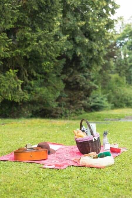 15 Best Parks in Edmonton for Picnic Getaway - Scoop Canada